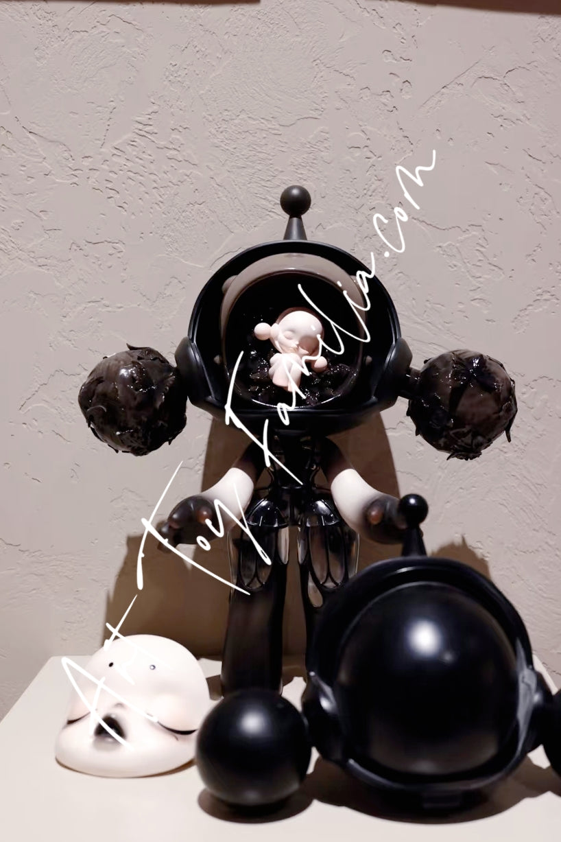 Skullpanda – Art Toy Familia