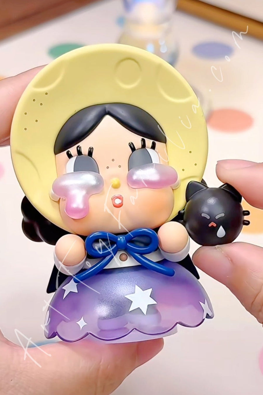 Crybaby Crying To The Moon Series - 出走的月亮系列 – Art Toy Familia