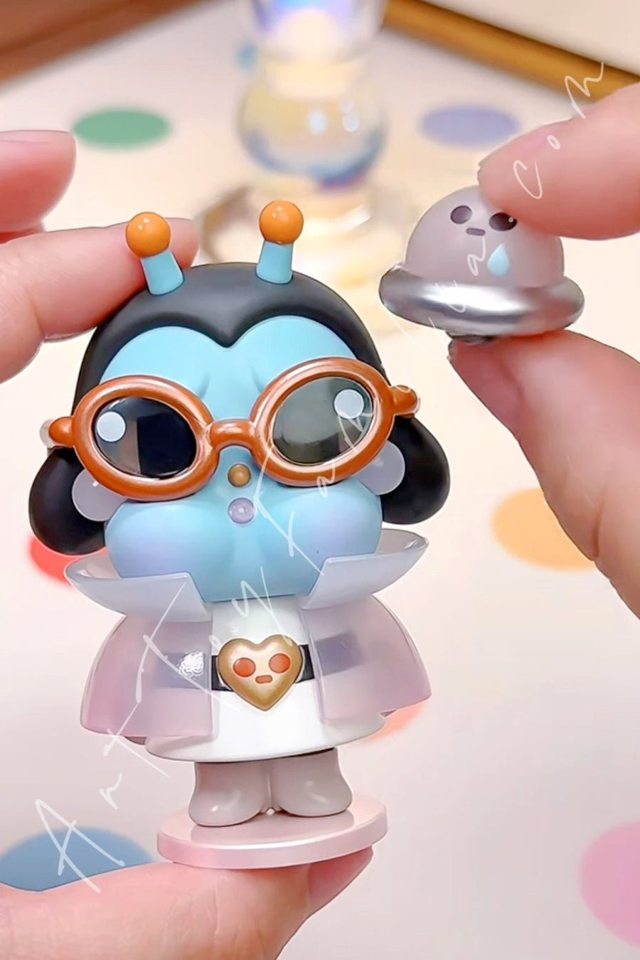 POP MART Crybaby Crying To The Moon Series – Art Toy Familia