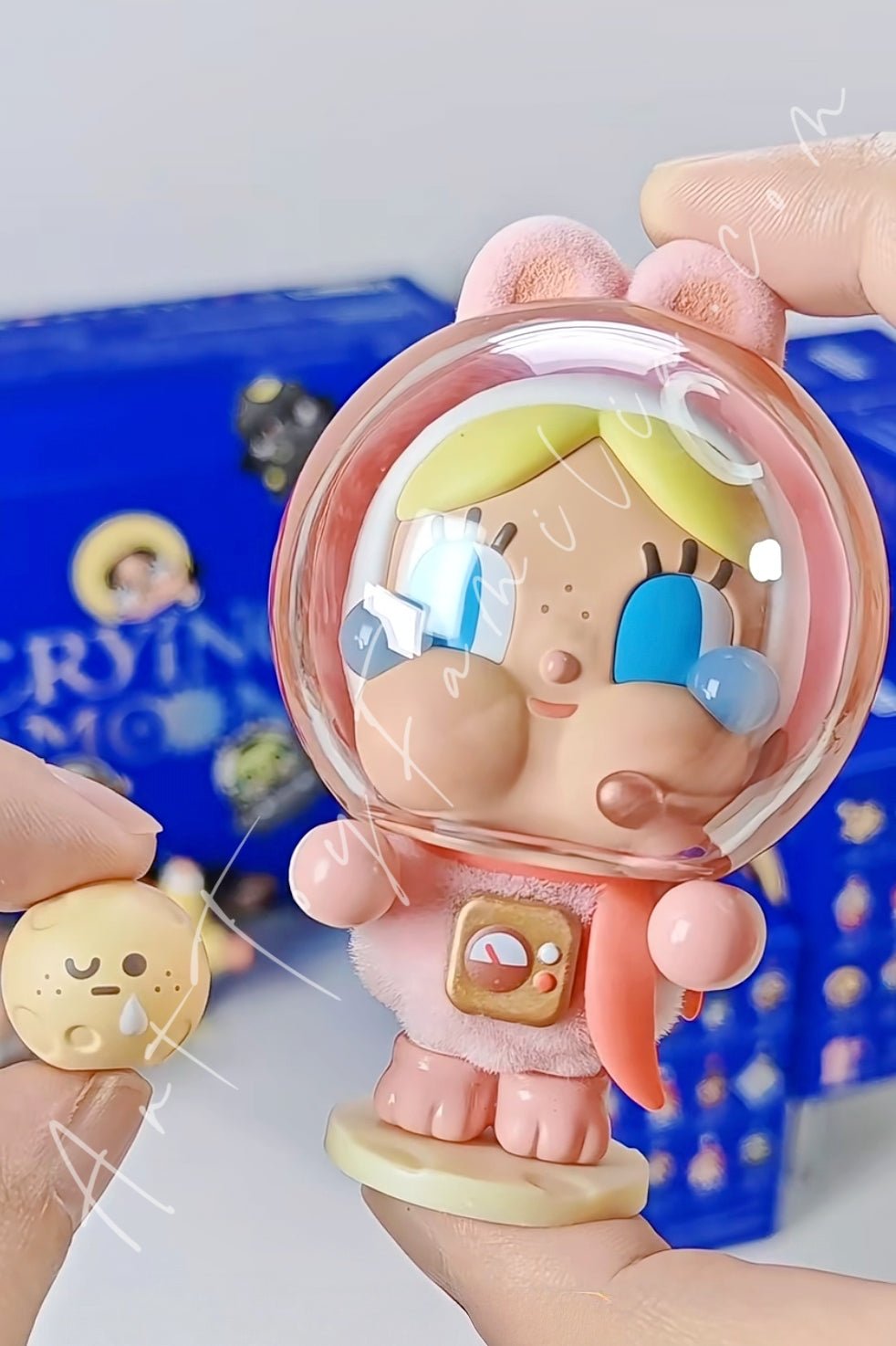 Crybaby Crying To The Moon Series - 出走的月亮系列 – Art Toy Familia