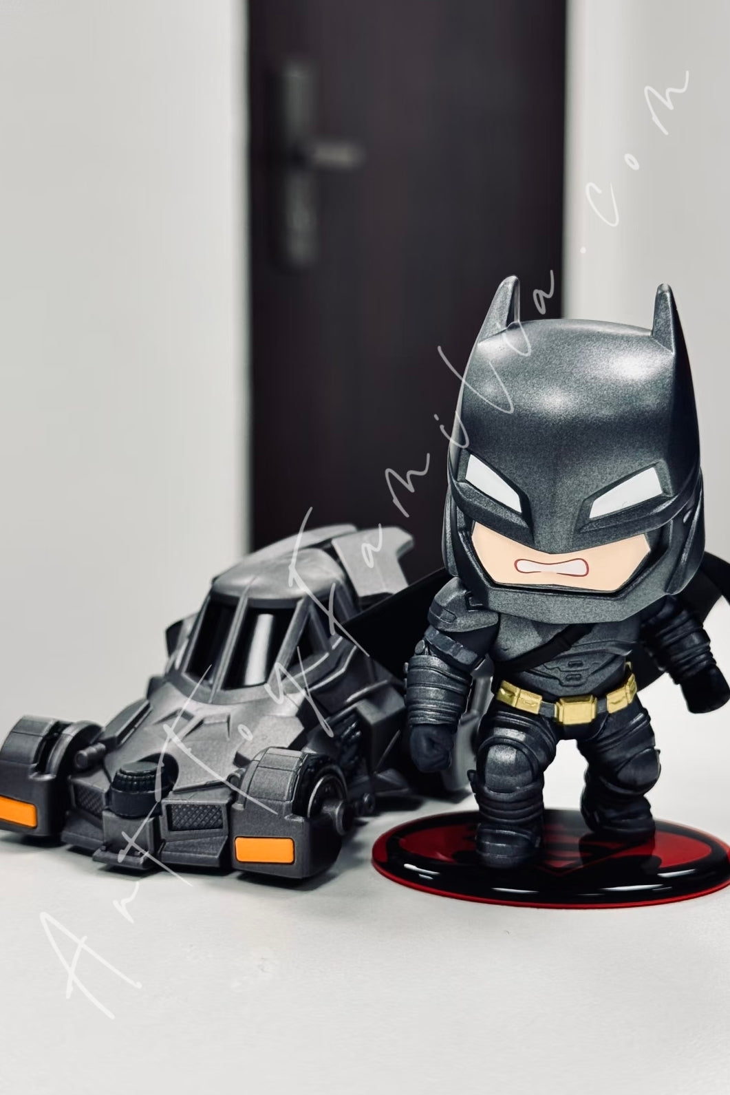 chibi batman figure