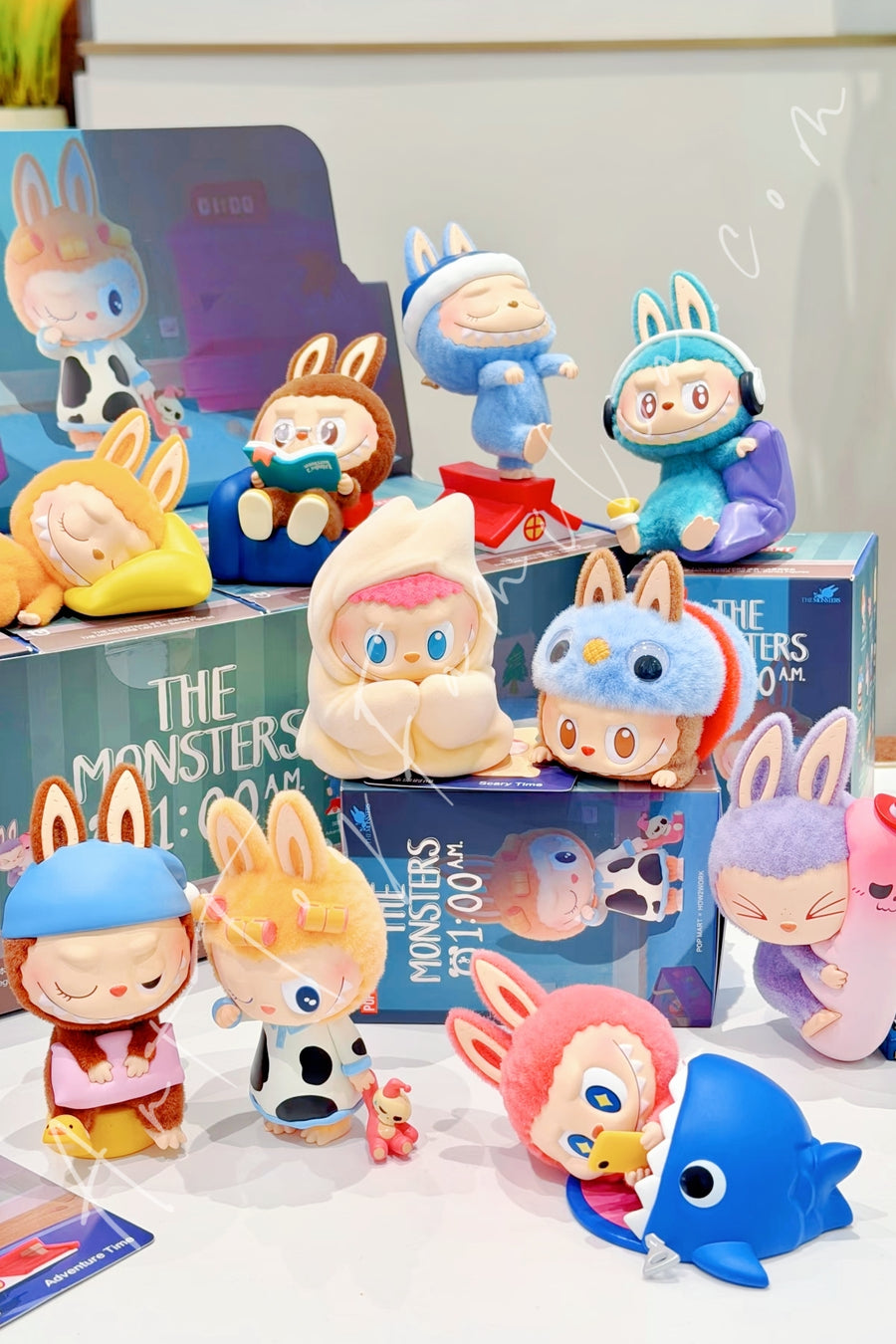 Labubu, Mokoko, Zimomo and The Monsters – Art Toy Familia