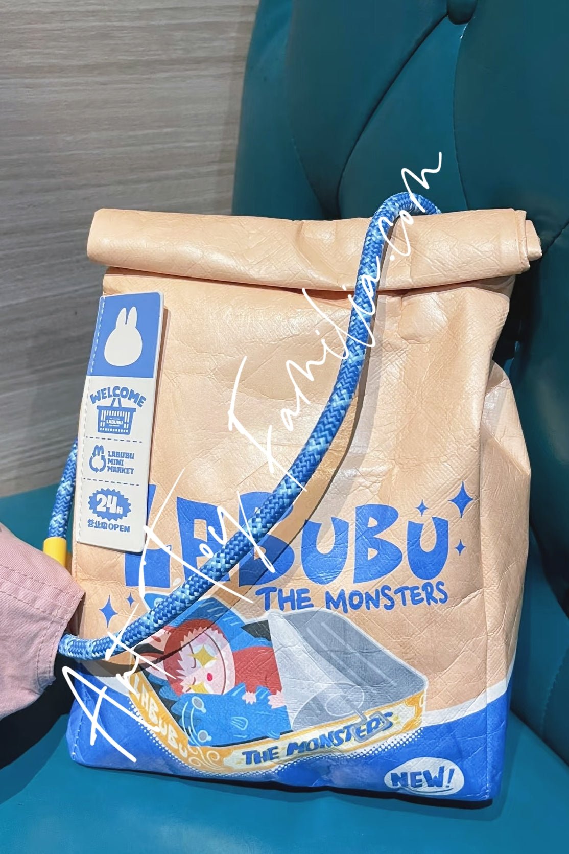 The Monsters Labubu Wacky Mart Series Messenger Bag - 怪味便利店系列斜挎包 – Art ...