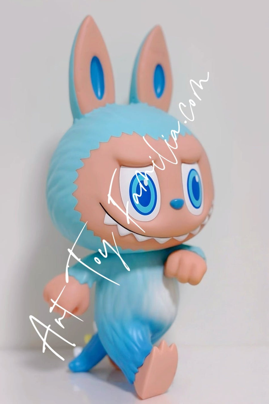 Zimomo – Art Toy Familia