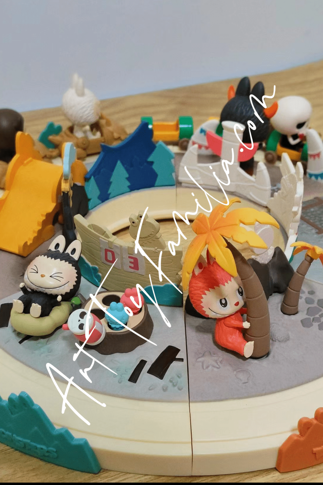The Monsters Labubu Playing Games Series | POP MART – Art Toy Familia