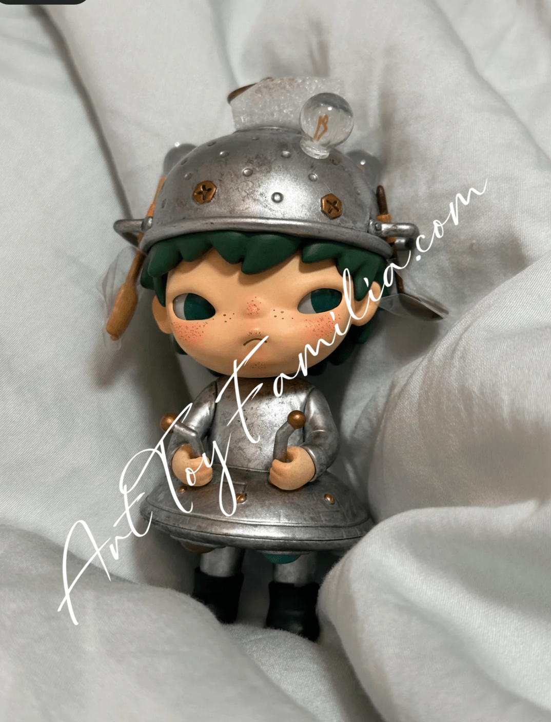 Hirono Shelter Series - 庇护所系列 – Art Toy Familia