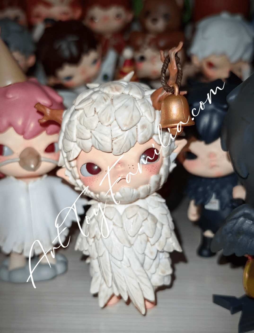 Hirono Shelter Series - 庇护所系列 – Art Toy Familia