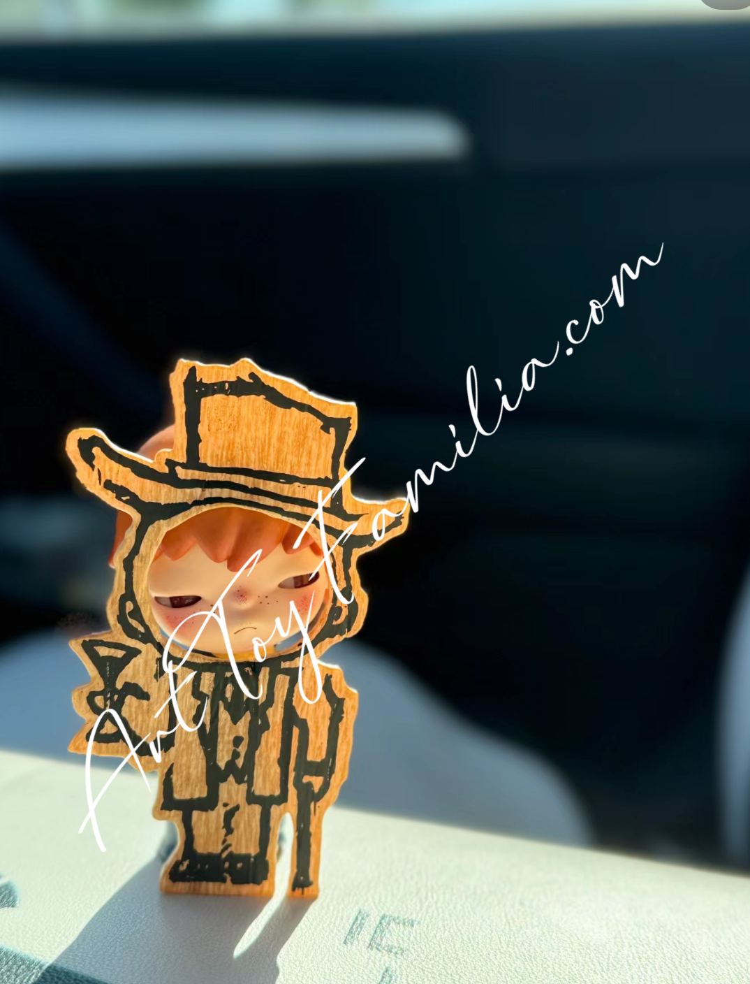 Hirono Shelter Series - 庇护所系列 – Art Toy Familia